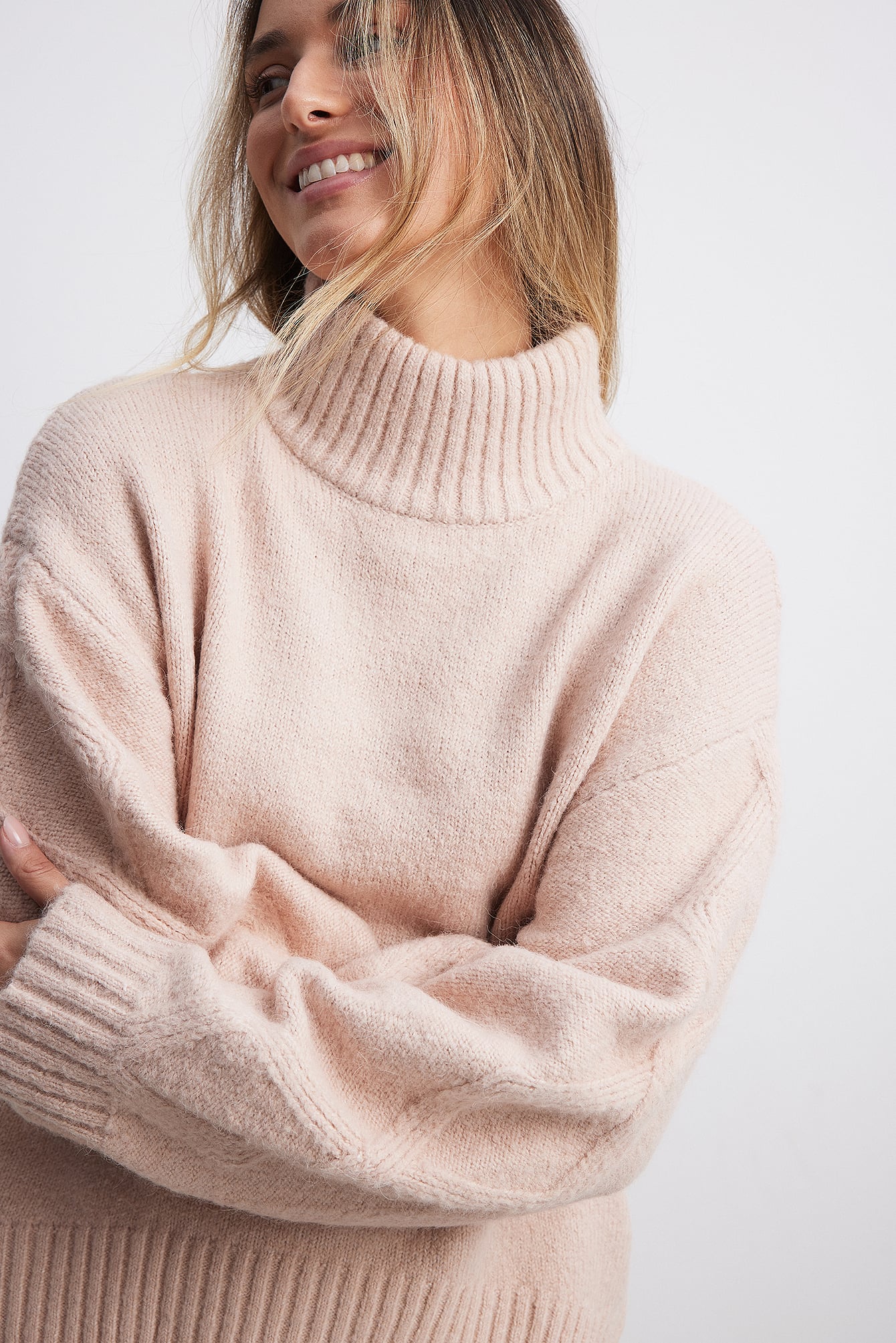 Turtleneck Knitted Cable Sweater Pink | NA-KD