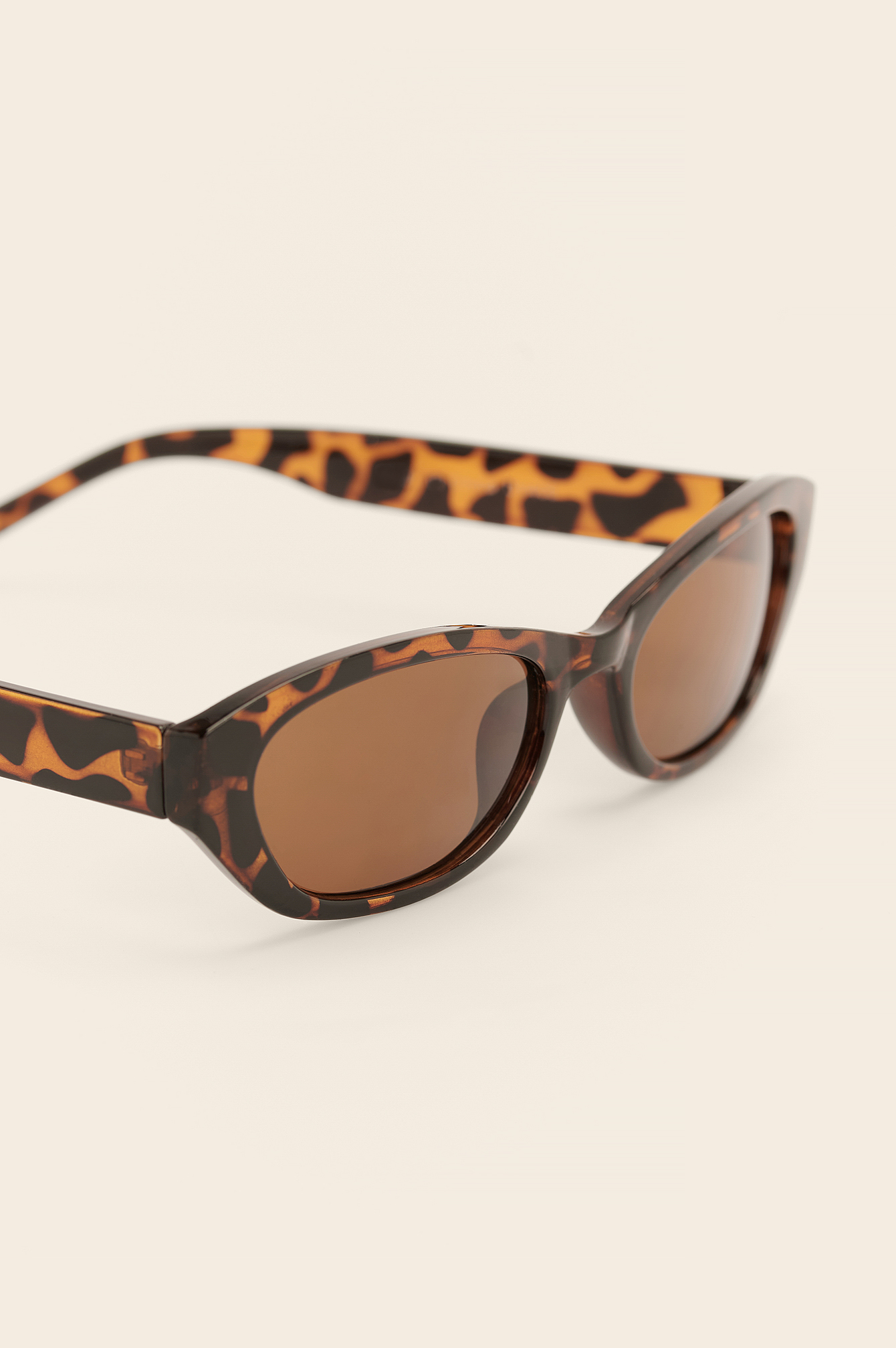 Wide Drop Shape Retro Sunglasses Brown | na-kd.com