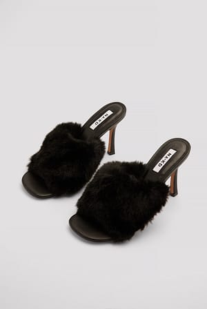 Fluffy Mules Black | NA-KD