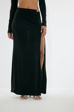 High Slit Maxi Skirt Black | NA-KD