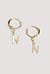 Hanging Letter Hoops Gold | NA-KD