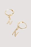 Hanging Letter Hoops Gold | NA-KD