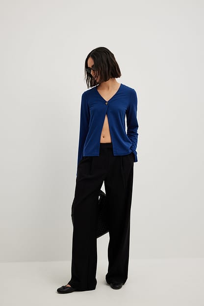 Long Sleeve Buttoned Top Blue | NA-KD