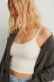Thin Strap Cropped Basic Singlet Offwhite | na-kd.com