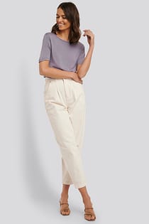 Viscose Deep Back Tee Lila | NA-KD