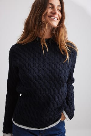 Round Neck Knitted Sweater Blue | NA-KD