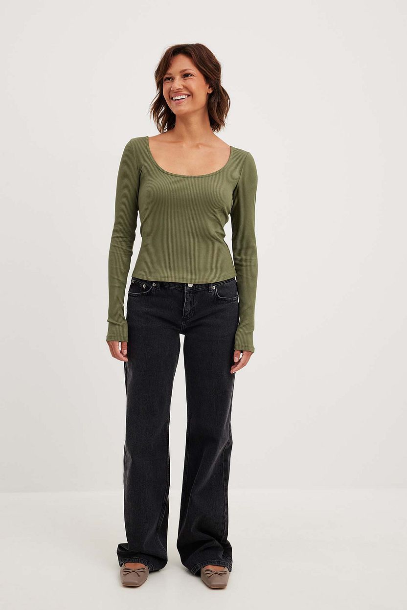 Scoop Neck Ribbed Top Green | NA-KD