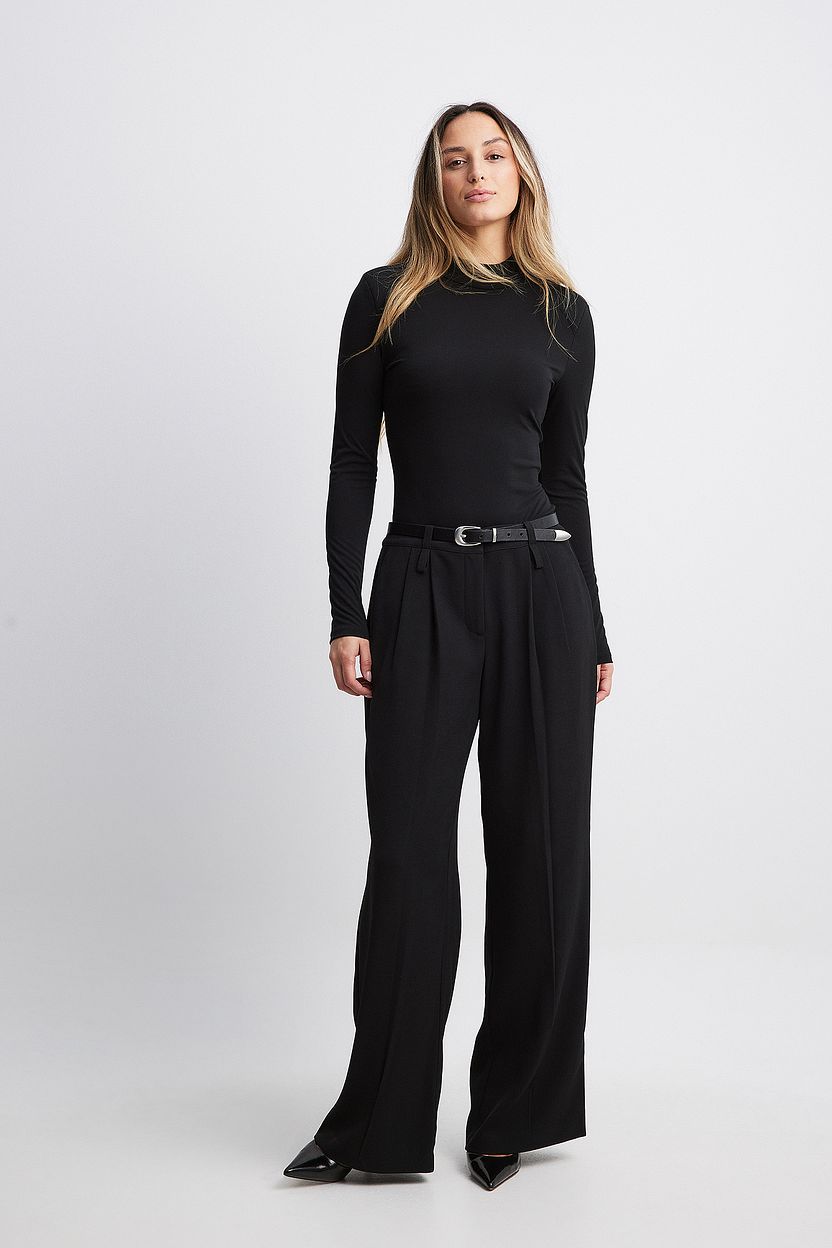 Sharp Shoulder Body Black | NA-KD