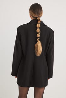 Short Sharp Shoulder Coat Black | NA-KD