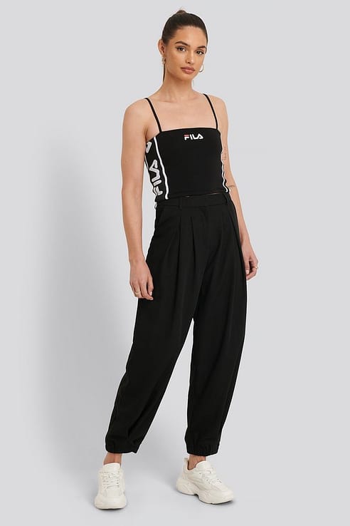 Cocoon Elastic Suit Pants Schwarz | na-kd.com
