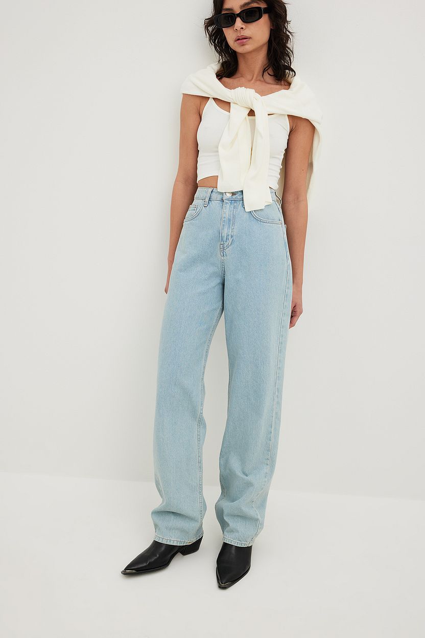 Thin Strap Cropped Basic Singlet Offwhite | NA-KD