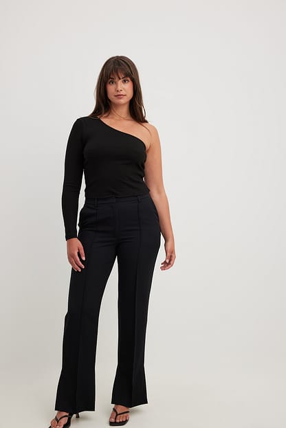 One Sleeve Draped Top Black | NA-KD