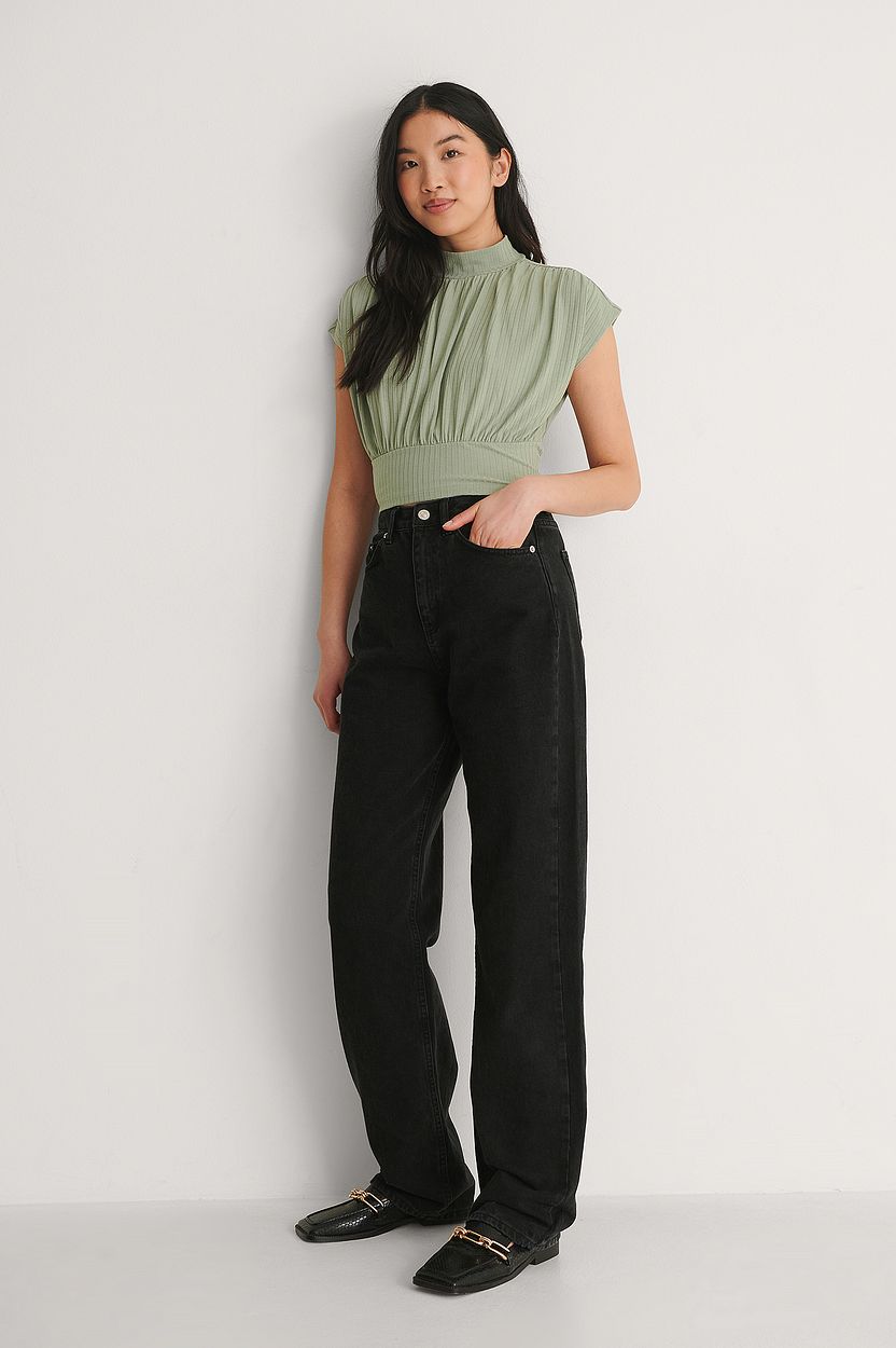 Recycled Flowy Short Sleeve Knot Top Green | NA-KD