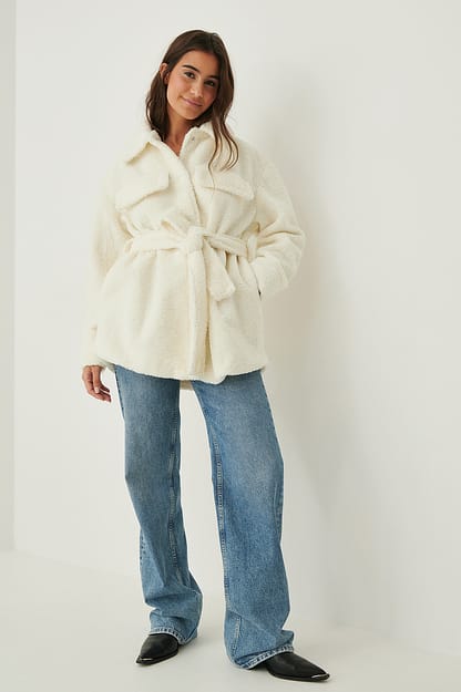 Belted Teddy Jacket Offwhite | na-kd.com