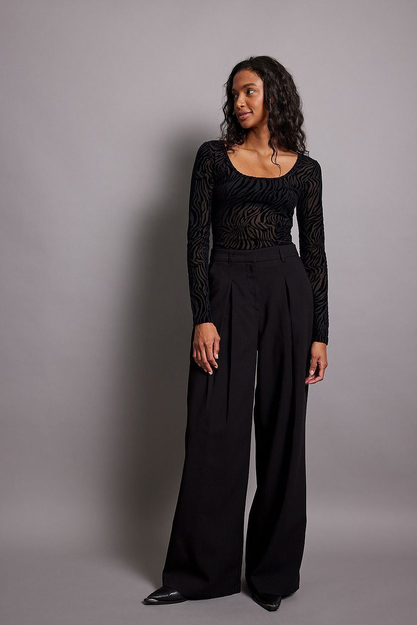 Burn Out Mesh Scoop Neck Top Black | NA-KD