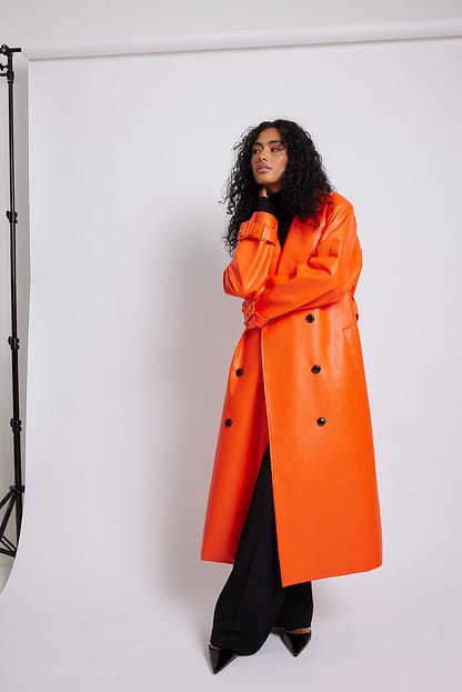 Oversized PU Trench Orange | NA-KD
