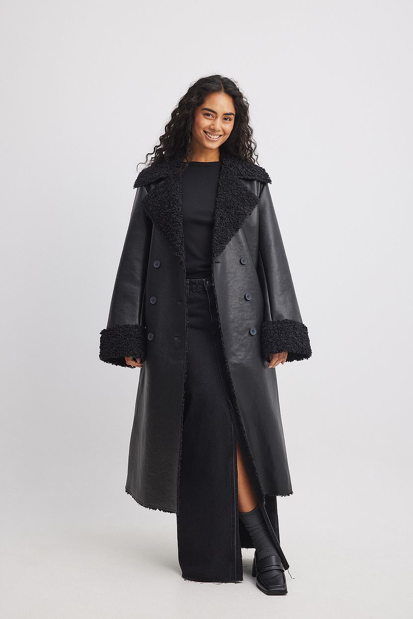 Teddy Detail PU Coat Black | NA-KD
